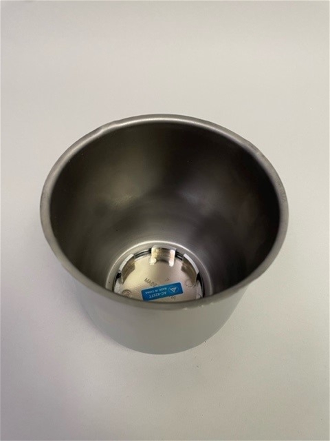 CENTER CAP, STAINLESS WITH PLASTIC CAP, FOR 6 BOLT WHEELS WITH 4.25 ...